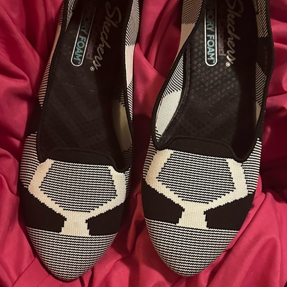 Skechers | Shoes | Sketchers Air Cooled Memory Foam Flats | Poshmark